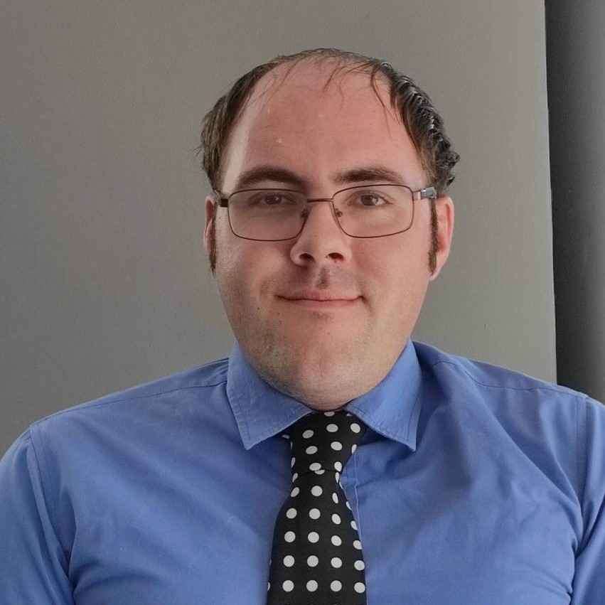 Edward,teaching online interactive classes for kids on Allschool ...